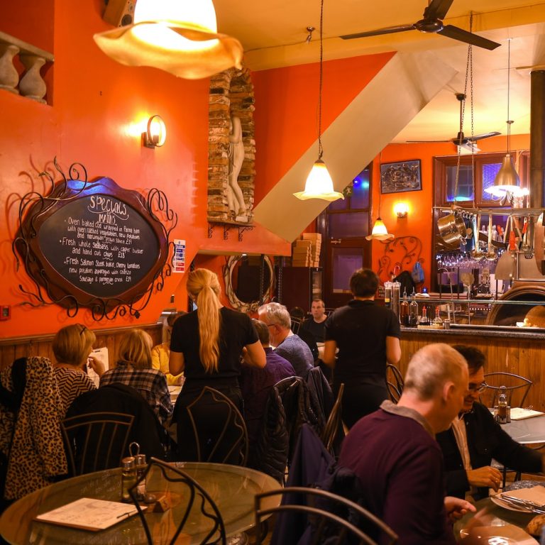 Moutrey's Restaurant: Pizza in Whitby, North Yorkshire